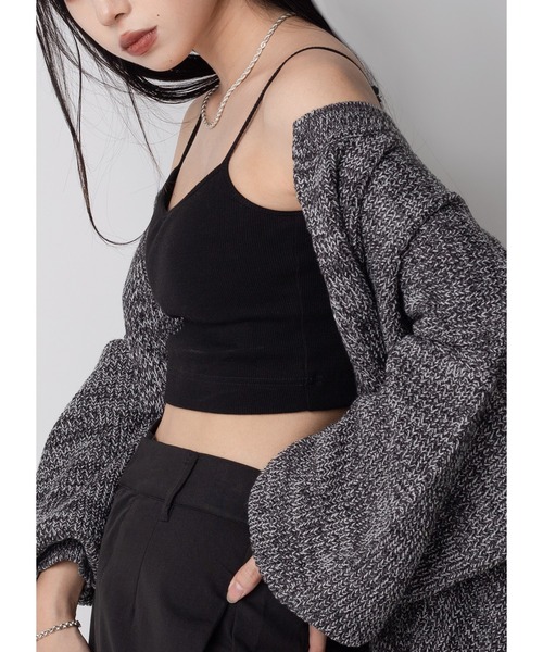 Adoon plain（アドーンプレーン）の「【カップ付き】Vネックキャミソール（キャミソール）」 - WEAR