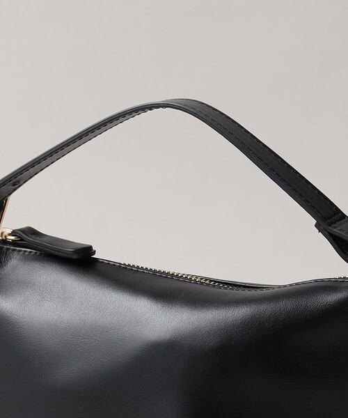 INNUE（イヌエ）の「＜INNUE＞One-Strap（ハンドバッグ）」 - WEAR