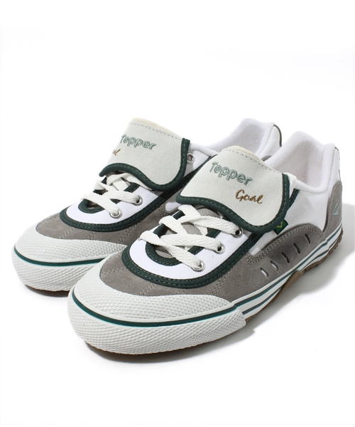 atmos/atmos girls（アトモスアトモスガール）の「TOPPER GOAL（スニーカー）」 - WEAR