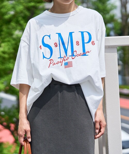 FREAK'S STORE（フリークスストア）の「SMP BIGロゴ半袖Tシャツ（Tシャツ/カットソー）」 - WEAR