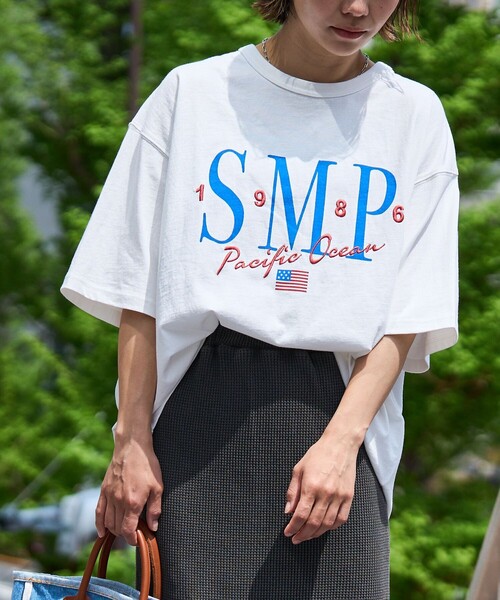FREAK'S STORE（フリークスストア）の「SMP BIGロゴ半袖Tシャツ（Tシャツ/カットソー）」 - WEAR
