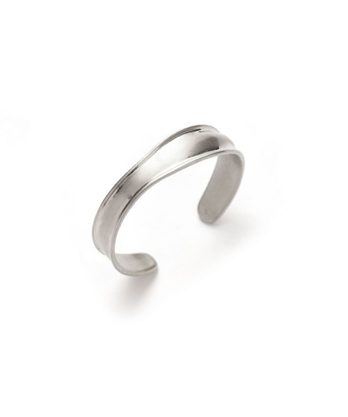 marjour（マージュール）の「MIDDLE TRIMMING BANGLE（バングル/リストバンド）」 - WEAR