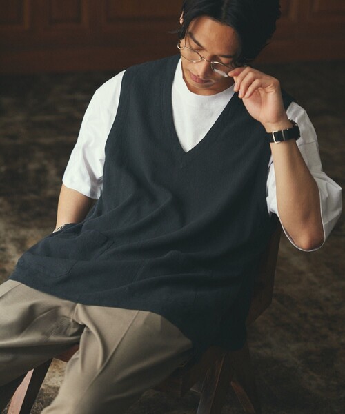 FREAK'S STORE（フリークスストア）の「KONECO/コネーソ 別注 プルオーバーVネックベスト/リネン（ベスト）」 - WEAR