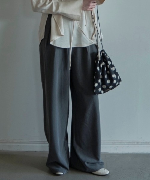 【セール】double tuck wide pants（スラックス）｜ALORA THE WAY（アロラザウェイ）のファッション通販 - ZOZOTOWN