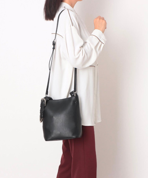 cache cache（カシュ カシュ）の「カシュカシュ cachecache / メッシュハンドル2wayワンショルダー（ショルダーバッグ）」 - WEAR