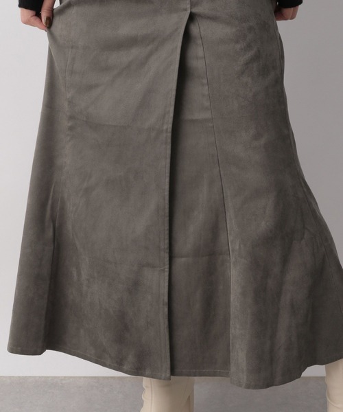 LOWRYS FARM（ローリーズファーム）の「フェイクスエードキリカエフレアスカート 166345（スカート）」 - WEAR