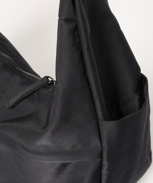 GLOBAL WORK（グローバルワーク）の「撥水スマらくムーンショルダー/128509（ショルダーバッグ）」 - WEAR