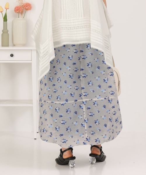 osharewalker（オシャレウォーカー）の「『花柄シアーバルーンスカート』（スカート）」 - WEAR