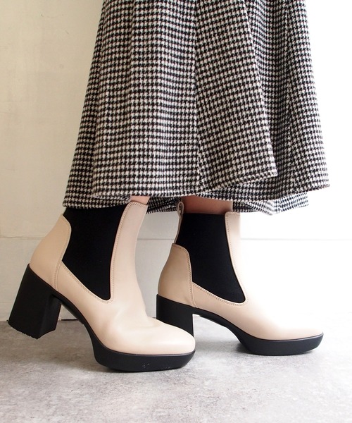 あしながおじさん（アシナガオジサン）の「ヒールアップサイドゴアブーツ -2410135（ブーツ）」 - WEAR