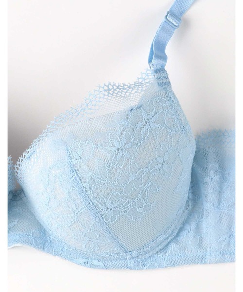 une nana cool（ウンナナクール）の「Happy bloom ぷっくり上胸と背中すっきり BRAGENIC（ブラジャー）」 - WEAR