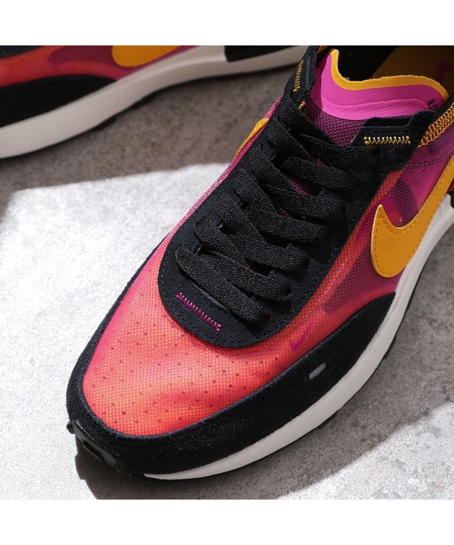 NIKE（ナイキ）の「NIKE ナイキ NIKE WMNS WAFFLE ONE DC2533-600