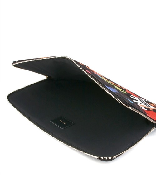 Paul Smith（ポールスミス）の「PRINT COLLECTION LAPTOP CASE / 873547 V277（生活家電 ...