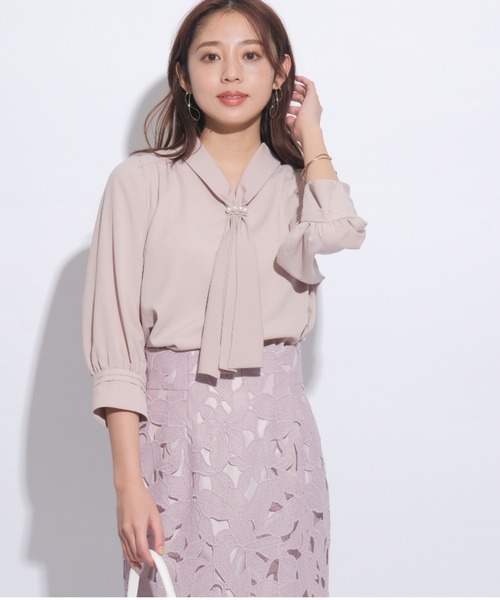 JUSGLITTY（ジャスグリッティー）の「7分袖パールバーブラウス（シャツ/ブラウス）」 - WEAR