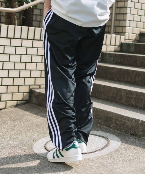 adidas Originals（アディダスオリジナルス）の「adidas FIREBIRD TRACK PANTS GN3517 ...