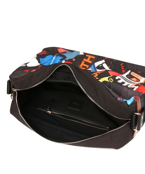 Paul Smith（ポールスミス）の「PRINT COLLECTION SHOULDER BAG / 873547 V276（ショルダー ...
