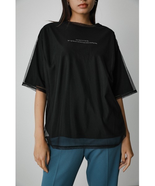 AZUL BY MOUSSY（アズールバイマウジー）の「TULLE SET MESSAGE PRINT TEE/チュールセットメッセージプリントTシャツ（Tシャツ/カットソー）」 - WEAR