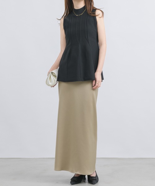 NEUNA（ヌナ）の「【1枚で決まる高見えトップス。】ウエストボリュームラインフリルノースリーブトップス（Tシャツ/カットソー）」 - WEAR