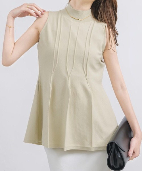 NEUNA（ヌナ）の「【1枚で決まる高見えトップス。】ウエストボリュームラインフリルノースリーブトップス（Tシャツ/カットソー）」 - WEAR