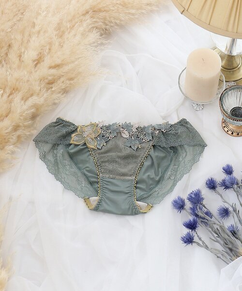 Risa Magli（リサマリ）の「エレーナ ノーマルショーツ（ショーツ）」 - WEAR