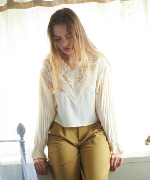 idem（イデム）の「Pleats Sleeve Lace Blouse（シャツ/ブラウス）」 - WEAR