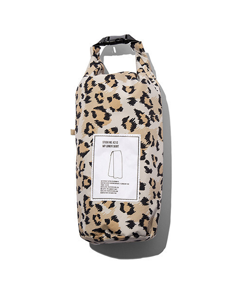 KiU（キウ）の「KiU/キウ ウォータープルーフ ロンジー レインスカート K212-179（レインコート/ポンチョ）」 - WEAR