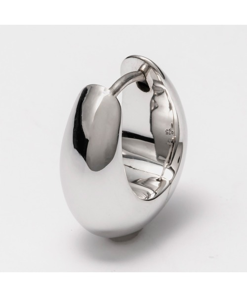 TOM WOOD（トムウッド）の「TOM WOOD ice hoop smallトムウッド アイスフープ スモール ピアス（ピアス（両耳用 ...