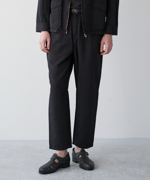 A.TAKA（アタカ）の「WIDE TAPERED PANTS（チノパンツ）」 - WEAR