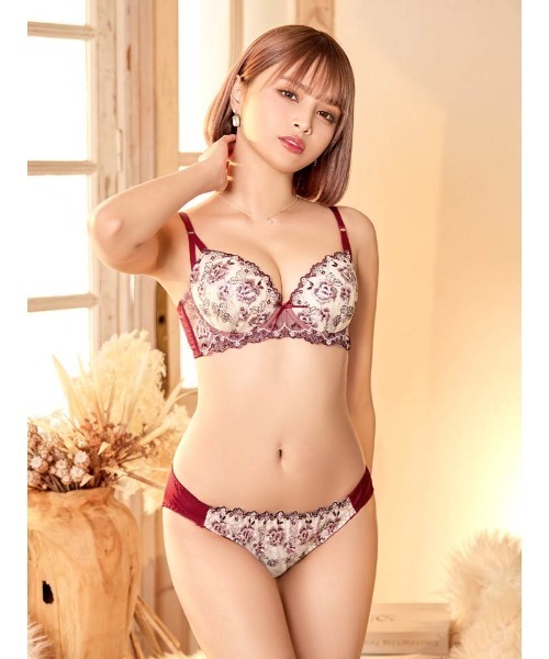 DRW（ドロー）の「アンティーク エレガント フラワー 育乳 脇高 ブラジャー & フルバック ショーツ セット（ブラ&ショーツ）」 - WEAR