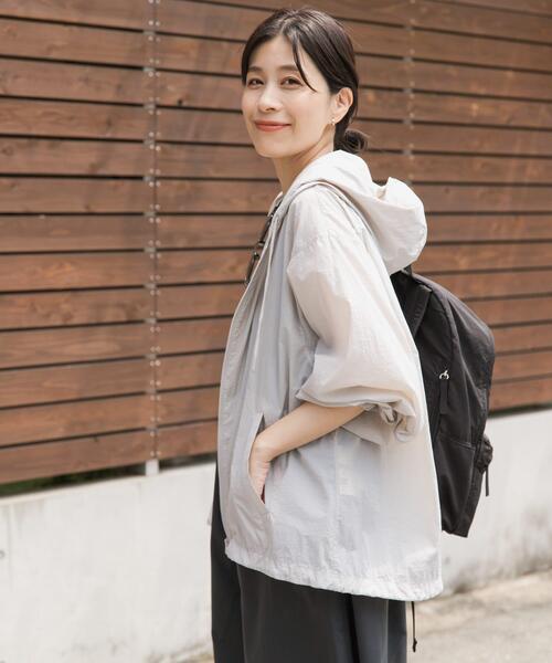 UR TECH』ポケッタブル撥水フレアパーカー（マウンテンパーカー