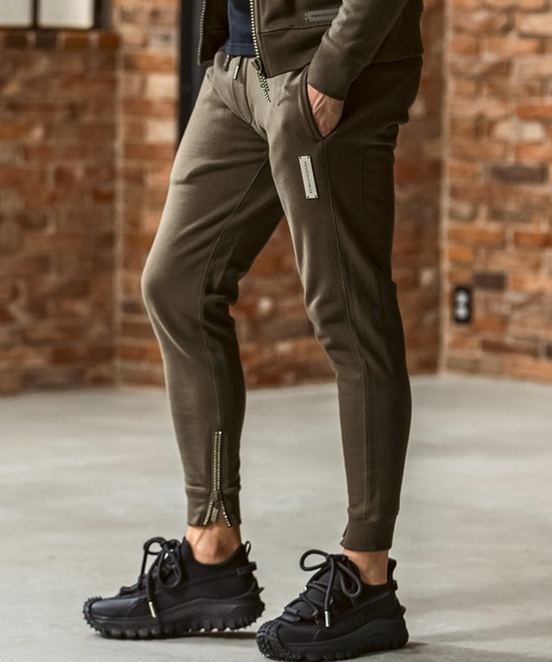 1PIU1UGUALE3 RELAX(ウノピゥウノウグァーレトレ リラックス)シルバー