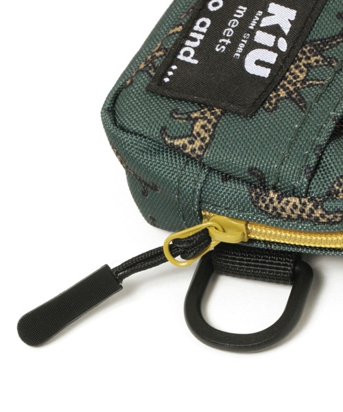 KiU（キウ）の「【KiU(キウ)】コラボアニマルポーチM（ポーチ）」 - WEAR