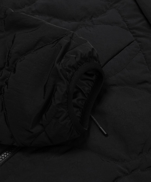WHITE MOUNTAINEERING（ホワイトマウンテニアリング）の「WM×TAION QUILTED HANTEN（その他アウター ...