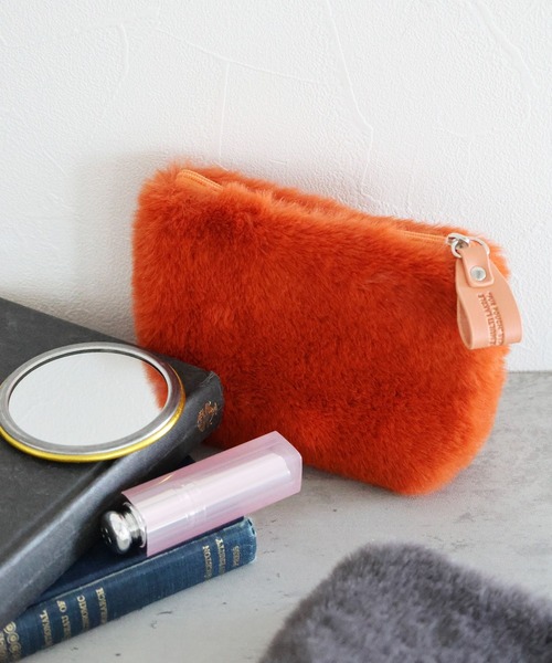 【セール】ファー舟形ポーチ / 150583（ポーチ）｜LAKOLE（ラコレ）のファッション通販 - ZOZOTOWN