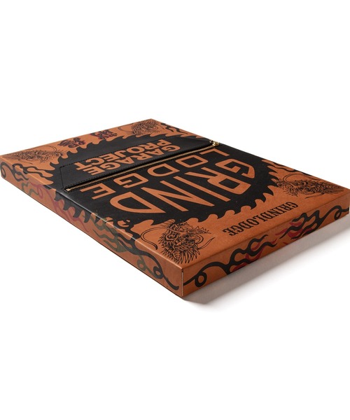 ZOZOVILLA（ゾゾヴィラ）の「"Silk ScreenPrint Leather Art A3size ""2024 SAW"""（その ...
