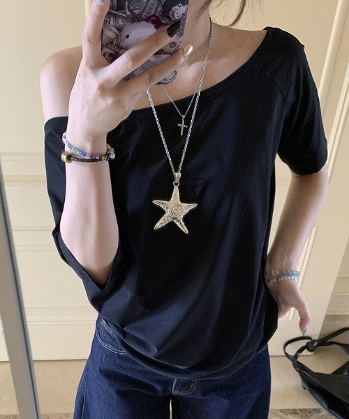 Teem Store（チームストア）の「シンプル無地オフショルT（Tシャツ/カットソー）」 - WEAR