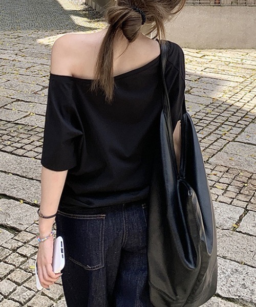 Teem Store（チームストア）の「シンプル無地オフショルT（Tシャツ/カットソー）」 - WEAR