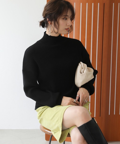 frames RAY CASSIN（フレームスレイカズン）の「WEB限定 袖ボリュームリブハイネックニット（ニット/セーター）」 - WEAR