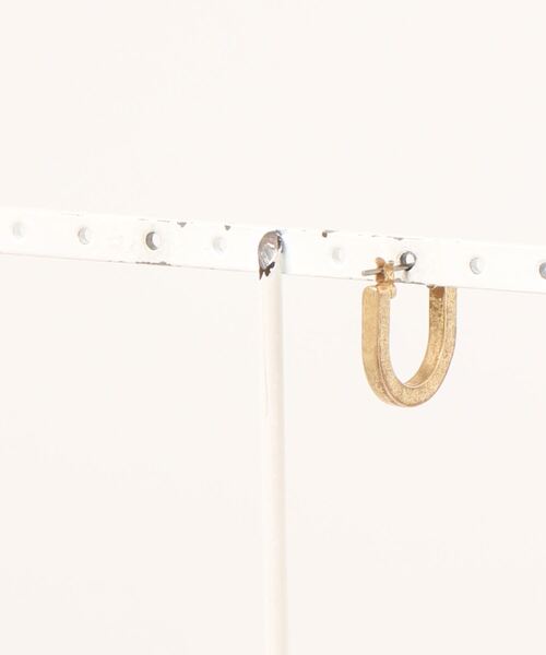 Gary Murton（ギャリ―マートン）の「【W】【Gary Murton】アンティークDデザインピアス（ピアス（片耳用））」 - WEAR