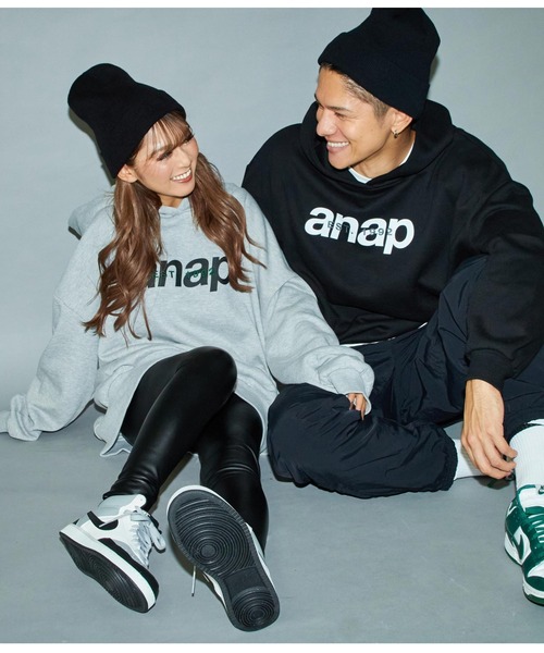 ANAP（アナップ）の「【UNISEX対応】裏起毛anapロゴフーディートップス（パーカー）」 - WEAR