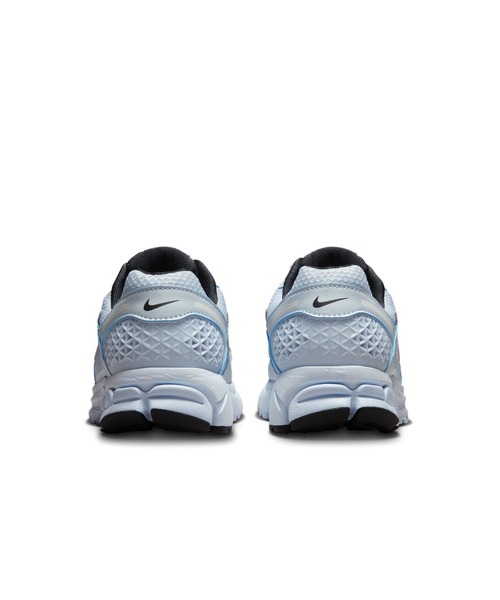 NIKE（ナイキ）の「ナイキ ズーム ボメロ 5 ウィメンズシューズ / Nike Zoom Vomero 5 Women's Shoes ...