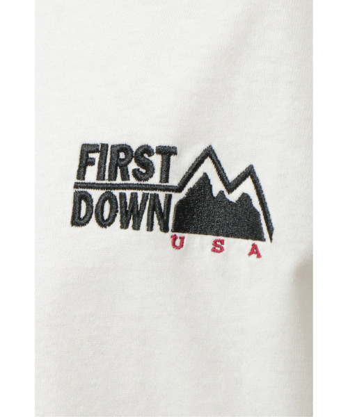 FIRST DOWN（ファーストダウン）の「FIRST DOWN ワンポイント刺繍Tシャツ（Tシャツ/カットソー）」 - WEAR