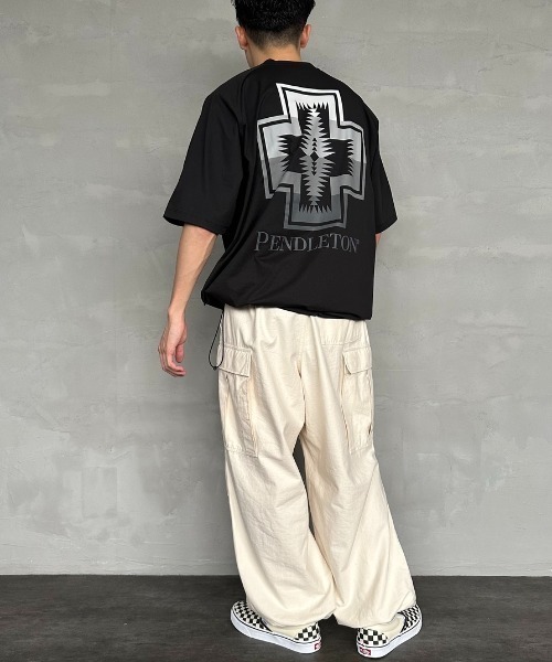 PENDLETON（ペンドルトン）の「【WEB先行予約】[PENDLETON/ペンドルトン] 別注 ドローコード付き ネイティブ柄バックプリントTシャツ（Tシャツ/カットソー）」 - WEAR