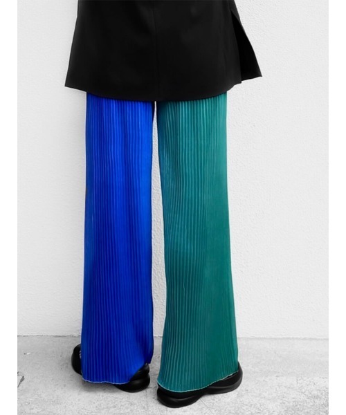 LVEU.（ラブユ.）の「Gradation pleated pants / グラデーションプリーツパンツ(Ai select)（その他パンツ）」 - WEAR