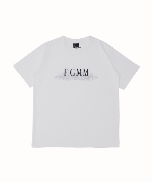 FCMM（エフシーエムエム）の「【日本限定アイテム】FLOWER EMBROIDERY S/S TEE/フラワーエンブロイダリーショートスリーブT（Tシャツ/カットソー）」 - WEAR