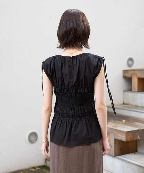 EMMA ROUGE VIF（エマルージュヴィフ）の「【一部店舗限定】シアーシャーリングブラウス（シャツ/ブラウス）」 - WEAR