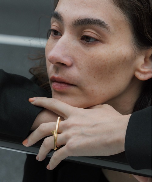 loni（ロニ）の「Triangle Double Ring（リング）」 - WEAR