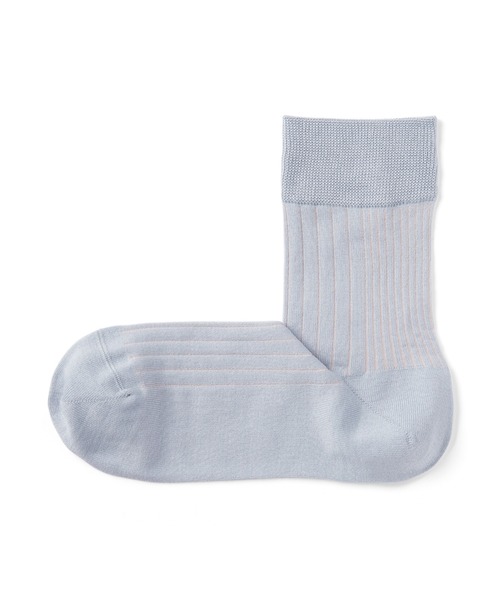 無印良品（ムジルシリョウヒン）の「婦人 光沢感のある綿糸で編んだ 足なり直角 ショート丈靴下（無地）（ソックス/靴下）」 - WEAR