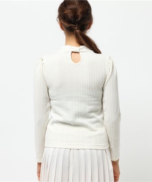 one after another NICE CLAUP（ワンアフターアナザーナイスクラップ）の「【ナイスクラップ】うしろリボンプチハイネック ...