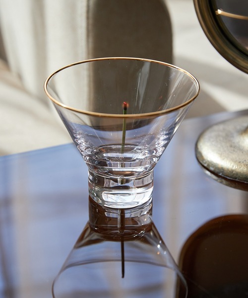 BIRTHDAY BAR（バースデイバー）の「Hazel Alle a te Cylinder お香立て インセンスホルダー（ルーム ...