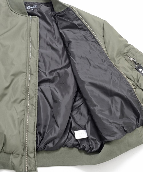 CavariA（キャバリア）の「『CavariA/キャバリア』中綿入りビッグMA-1ジャケット ボンバージャケット（MA-1）」 - WEAR